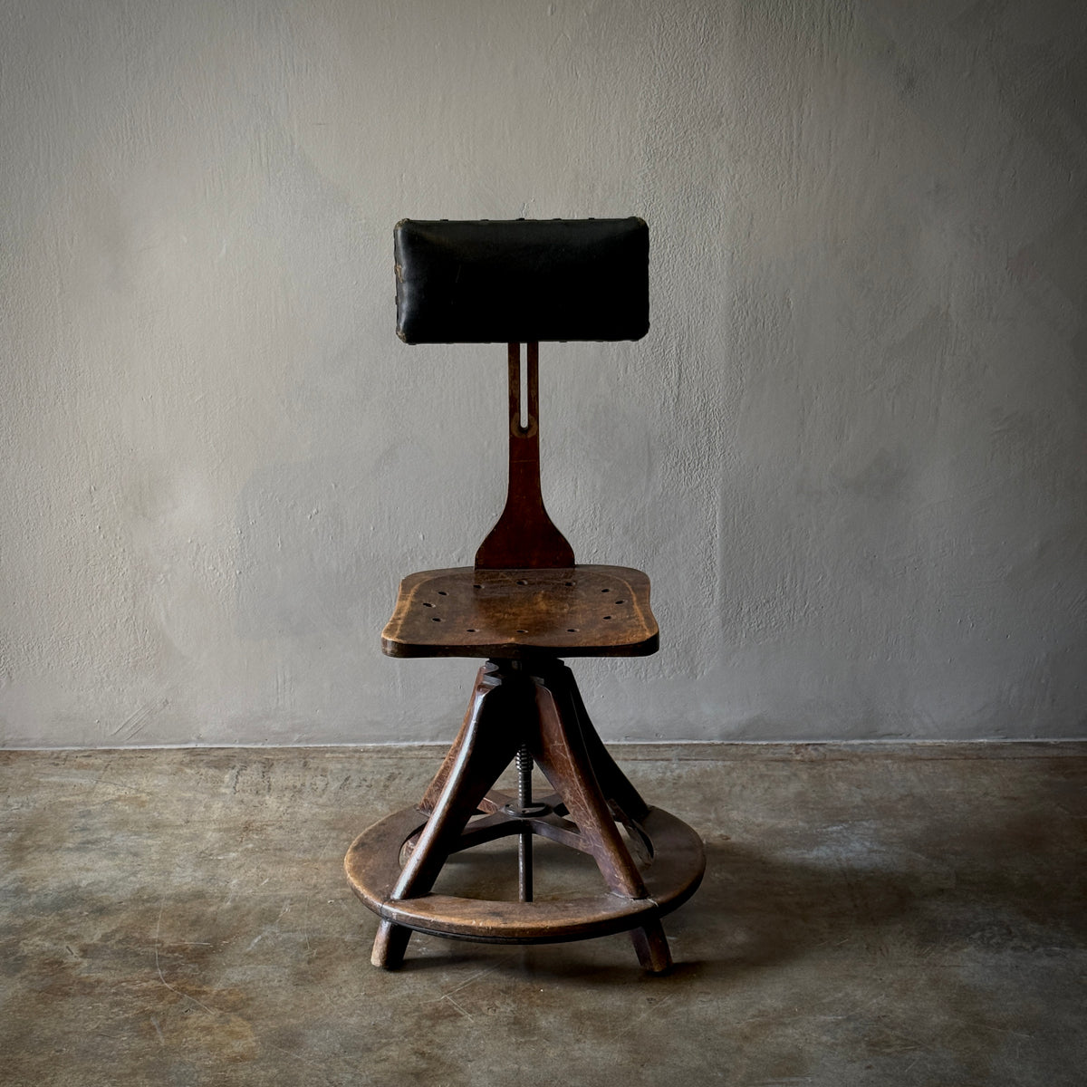 Artist Chair